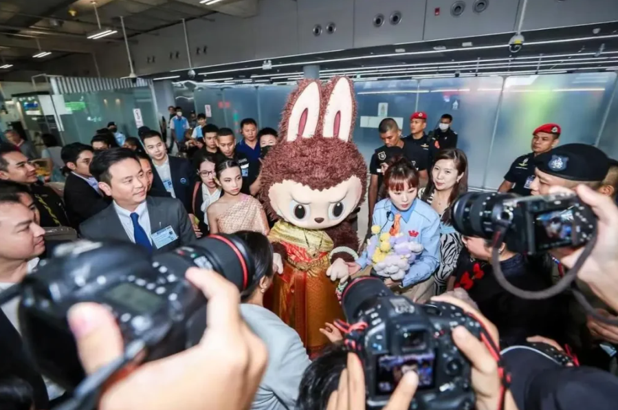 消费新潮or 泡沫狂欢？Labubu热背后的冷思考